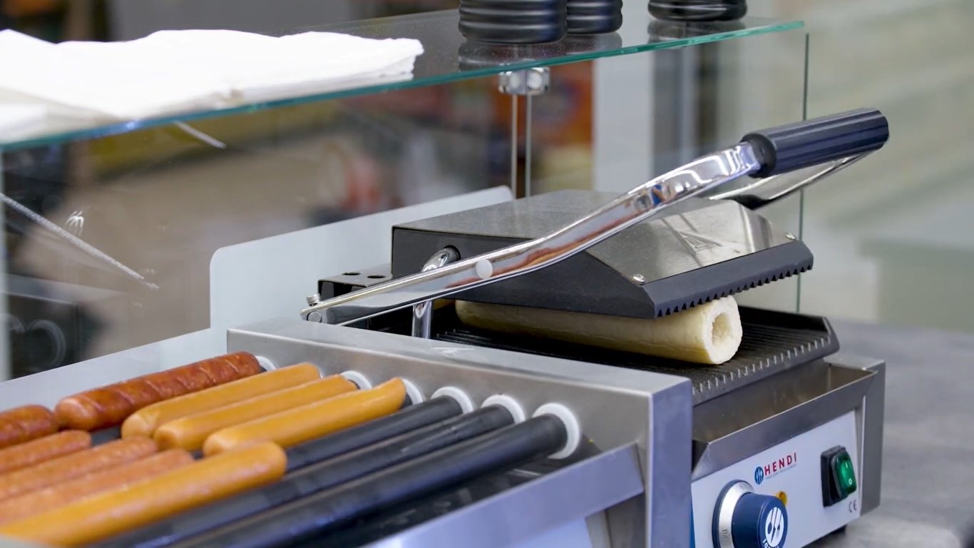 Home - Hot Dogz By Family J